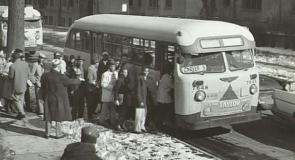DETROIT TRANSIT HISTORY.info: Bus & Trolley Photos 1950's - Pg.1
