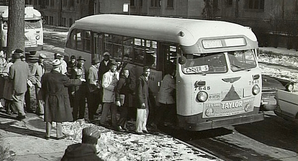 DETROIT TRANSIT HISTORY.info: Bus & Trolley Photos 1950's - Pg.1